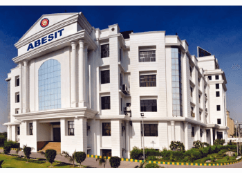 3 Best Engineering Colleges in Ghaziabad - Expert Recommendations