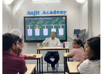 3 Best NEET Coaching in Raipur, CG - ThreeBestRated