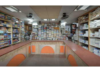 3 Best Book Stores in Ahmedabad - Expert Recommendations