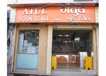 3 Best Book Stores in Ahmedabad - Expert Recommendations