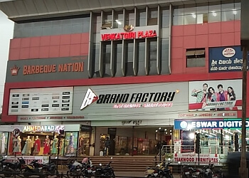 3 Best Clothing Stores in Hubli Dharwad - Expert Recommendations