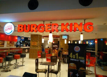 3 Best Fast Food Restaurants in Hyderabad - Expert Recommendations