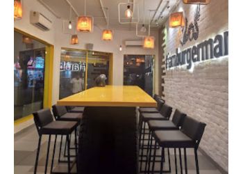 3 Best Fast Food Restaurants in Chennai - Expert Recommendations