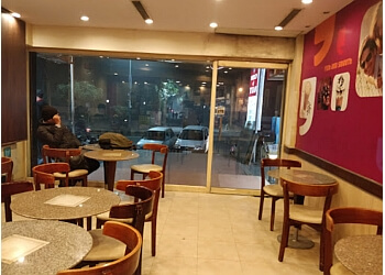 3 Best Cafes in Agra - Expert Recommendations