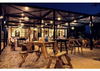 3 Best Cafes in Rajkot - Expert Recommendations