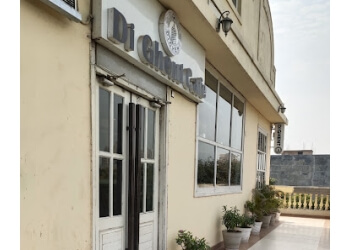 3 Best Cafes in Gurugram - Expert Recommendations