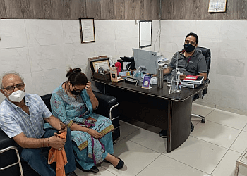 3 Best Gastroenterologists in Jammu - Expert Recommendations