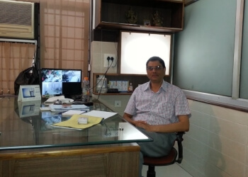 3 Best Oncologists in Agra, UP - ThreeBestRated