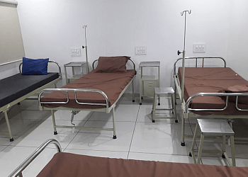 3 Best Oncologists in Rajkot - Expert Recommendations