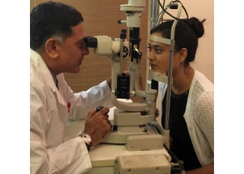 3 Best Ophthalmologists in Mumbai - Expert Recommendations