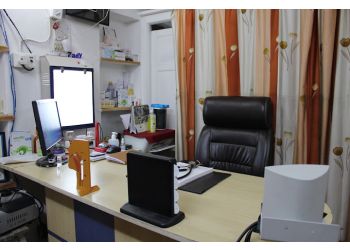 विशेषज्ञों की सिफारिशें अजमेर के 3 फुफ्फुसीय रोग विशेषज्ञ