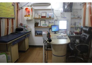 अजमेर के 3 सर्वश्रेष्ठ फुफ्फुसीय रोग विशेषज्ञ - ThreeBestRated