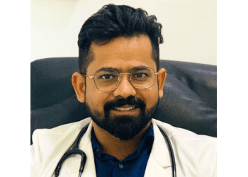 3 Best Rheumatologist Doctors in Gurugram - Expert Recommendations