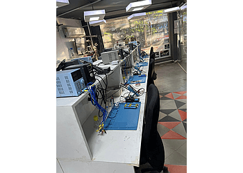 3 Best Cell Phone Repair in Bangalore, KA - ThreeBestRated