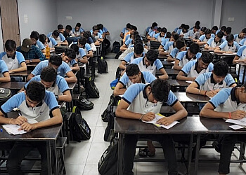 3 Best Coaching Classes in Indore - Expert Recommendations