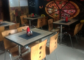 3 Best Pizza Outlets in Lucknow - Expert Recommendations