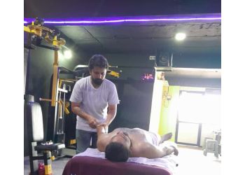 3 Best Massage Therapy in Surat, GJ - ThreeBestRated