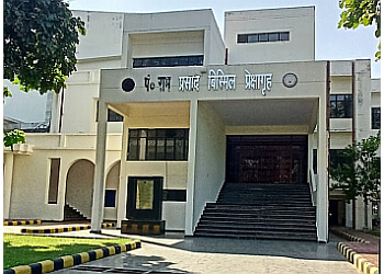 3 Best Engineering Colleges in Lucknow - Expert Recommendations