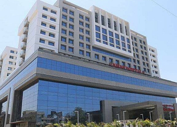 3 Best Multispeciality Hospitals in Surat - Expert Recommendations