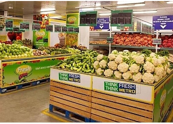 3 Best Supermarkets in New Delhi - Expert Recommendations