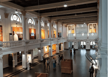 3 Best Libraries in Kolkata - Expert Recommendations