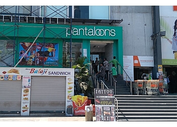 3 Best Clothing Stores in Rajkot - Expert Recommendations