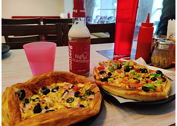 3 Best Pizza Outlets in Ahmedabad - Expert Recommendations