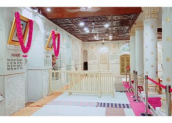 3 Best Temples in Agra - ThreeBestRated