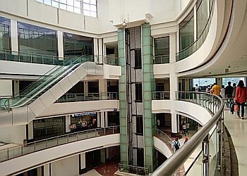 3 Best Shopping Malls in Agra - Expert Recommendations