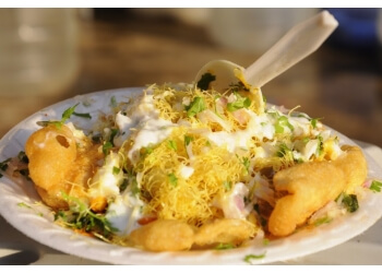 3 Best Fast Food Restaurants in Rajkot - Expert Recommendations