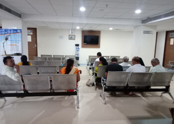 3 Best Multispeciality Hospitals in Surat - Expert Recommendations