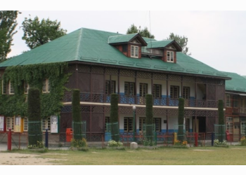 3 Best Primary Schools in Srinagar, JK - ThreeBestRated